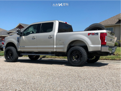 2018 Ford F-250 Super Duty Wheel Offset Aggressive > 1" Outside Fender ...