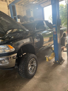 2014 Ram 3500 Wheel Offset Aggressive > 1" Outside Fender Suspension ...