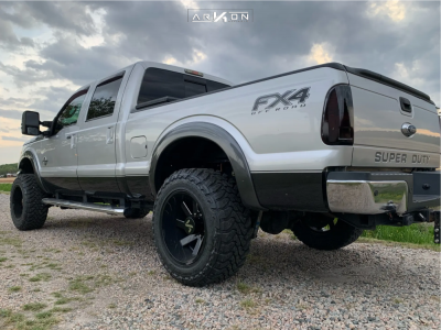 2016 Ford F-250 Super Duty Wheel Offset Aggressive > 1" Outside Fender ...