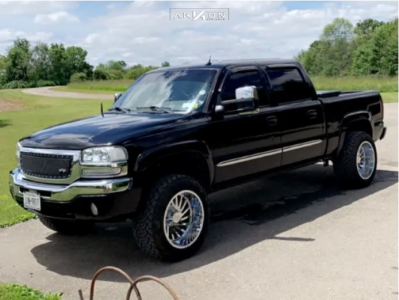 2005 GMC Sierra 1500 Wheel Offset Aggressive > 1" Outside Fender ...