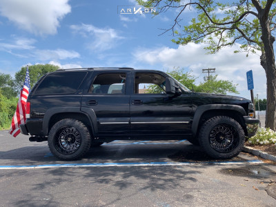 2002 Chevrolet Tahoe Wheel Offset Super Aggressive 3"-5" Leveling Kit ...