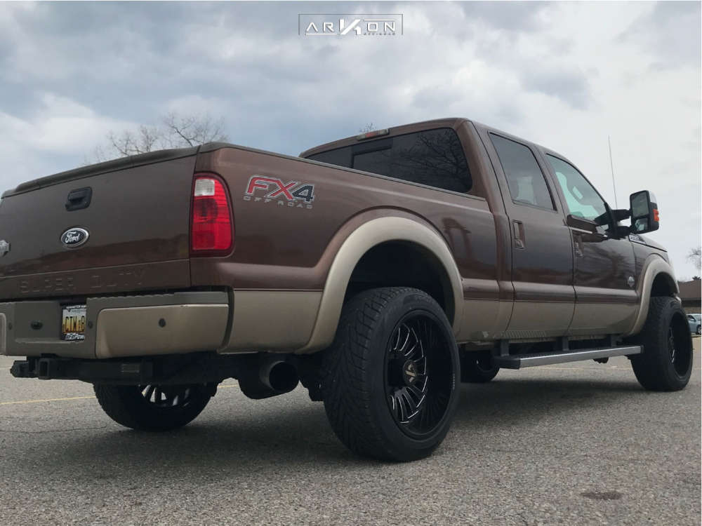 2012 Ford F-250 Super Duty Wheel Offset Aggressive > 1" Outside Fender ...