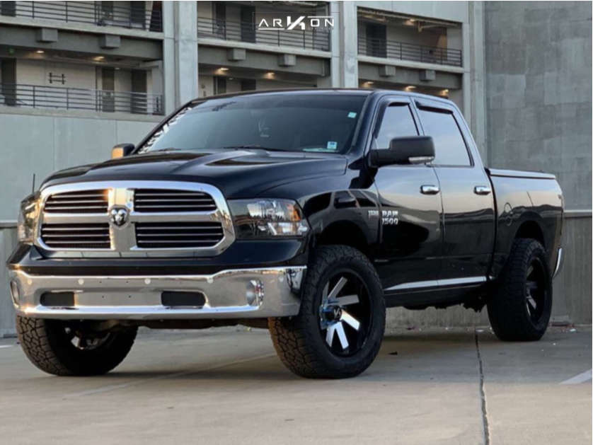 2014 Ram 1500 Wheel Offset Aggressive > 1" Outside Fender Leveling Kit ...
