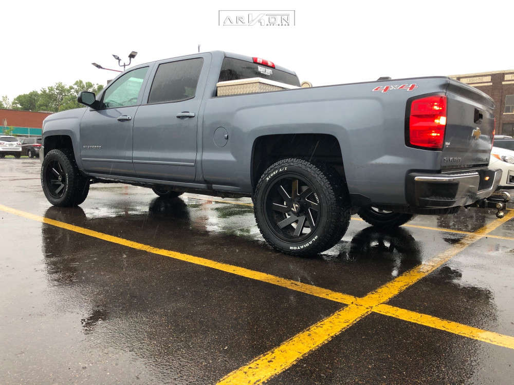 2016 Chevrolet Silverado 1500 Wheel Offset Aggressive > 1" Outside ...
