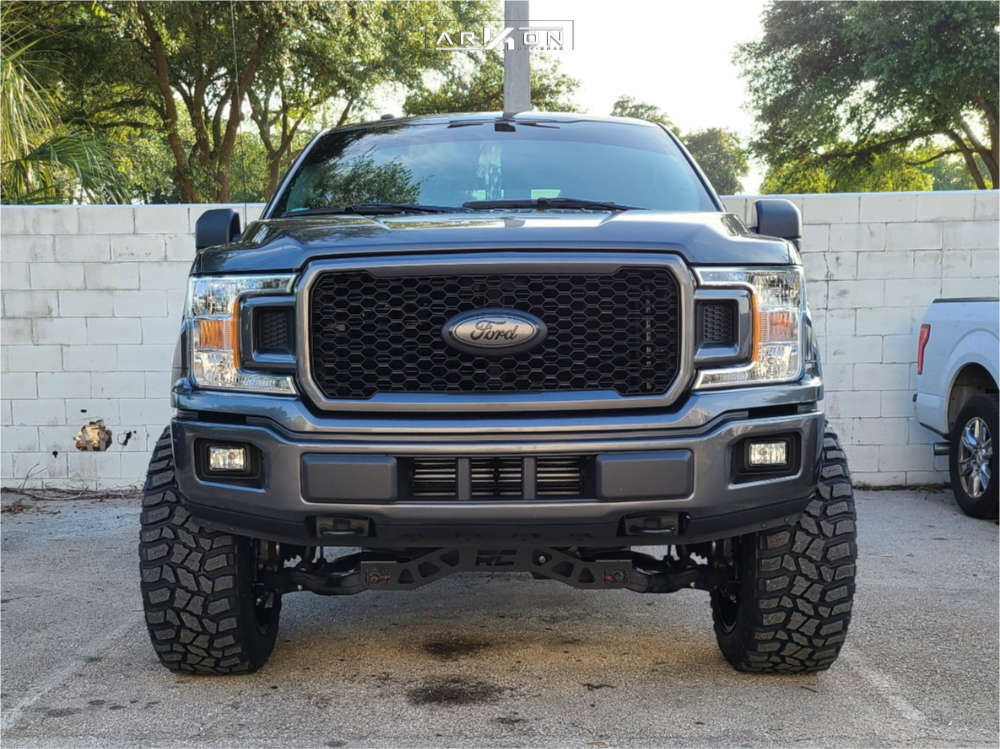 2018 Ford F-150 Wheel Offset Aggressive > 1" Outside Fender Suspension ...