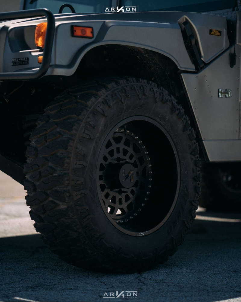 2003 Hummer H1 Wheel Offset Aggressive > 1" Outside Fender Suspension ...