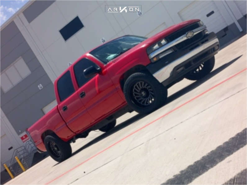 2002 Chevrolet Silverado 2500 HD Wheel Offset Aggressive > 1" Outside ...