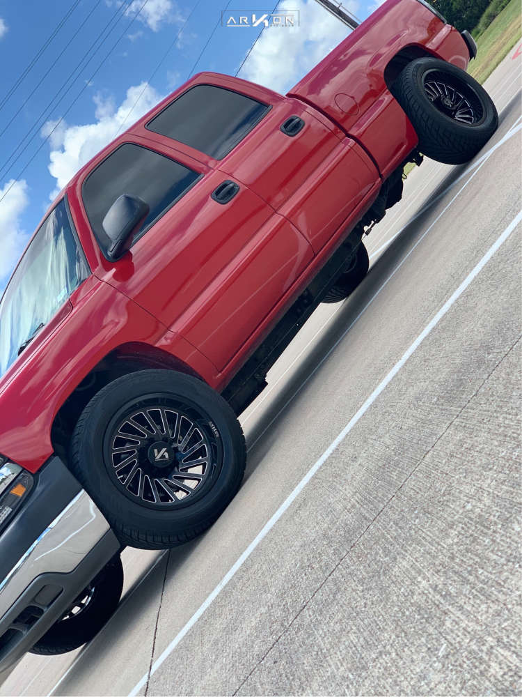 2002 Chevrolet Silverado 2500 HD Wheel Offset Aggressive > 1" Outside ...