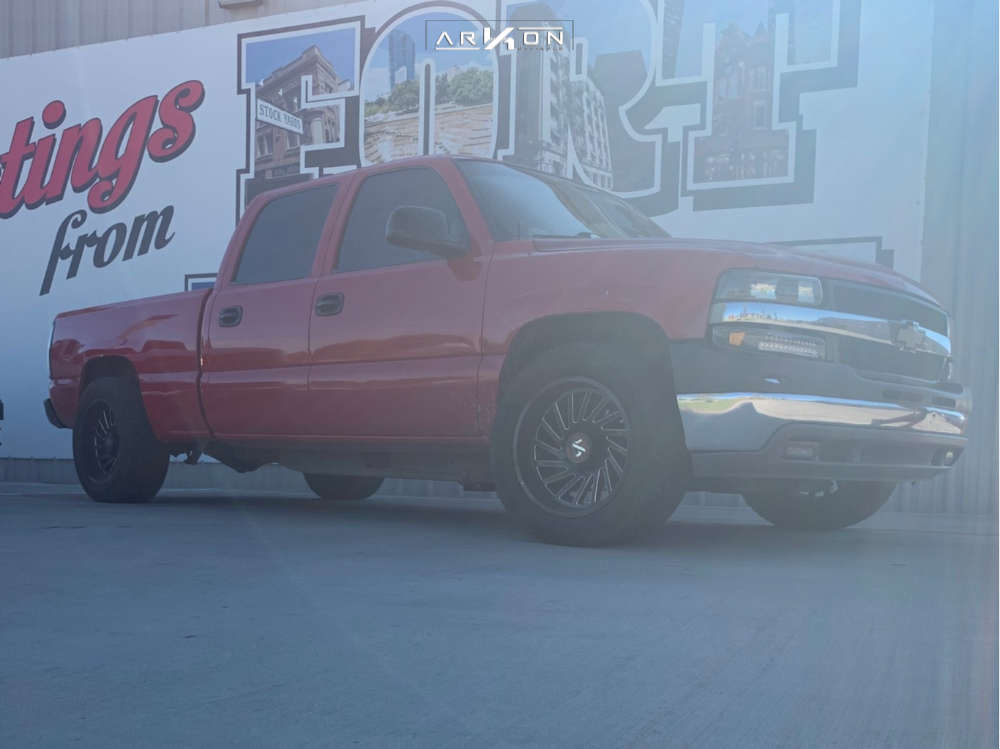 2002 Chevrolet Silverado 2500 HD Wheel Offset Aggressive > 1" Outside ...