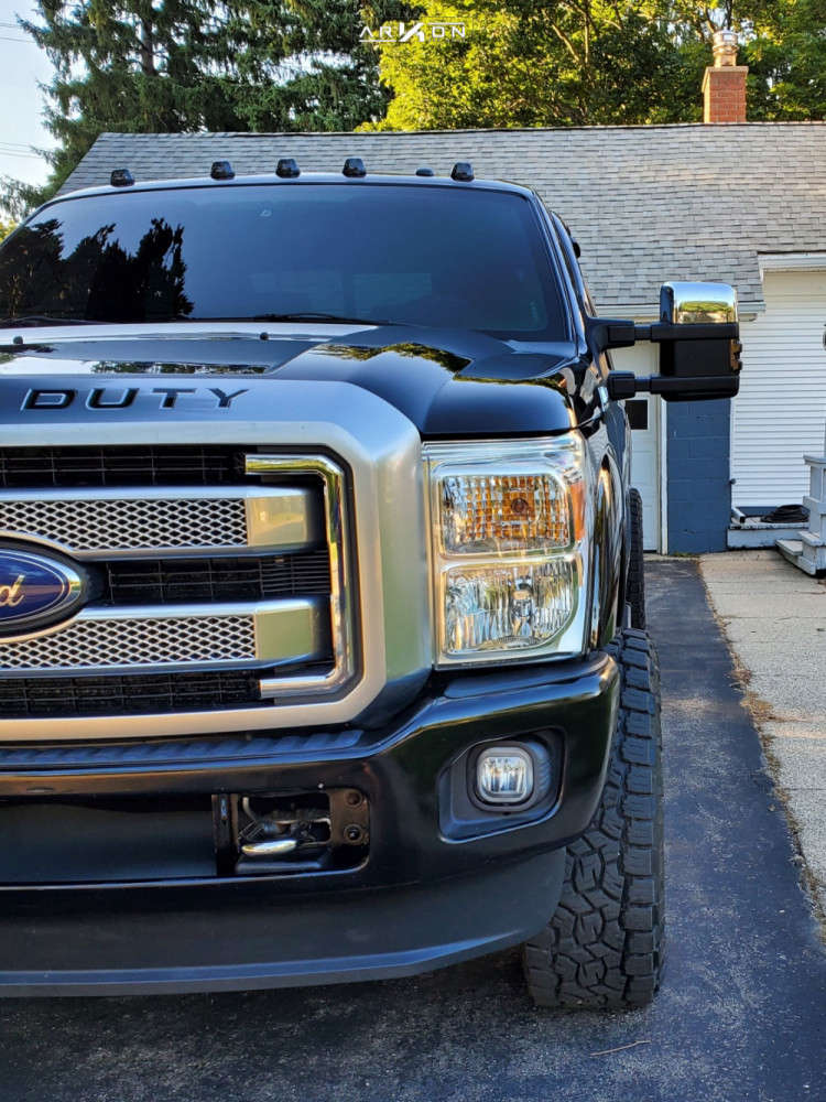 2016 Ford F-350 Super Duty Wheel Offset Aggressive > 1" Outside Fender ...