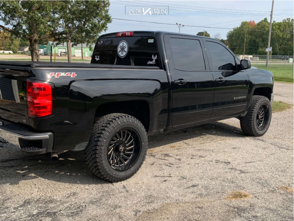 2016 Chevrolet Silverado 1500 Wheel Offset Aggressive > 1" Outside ...