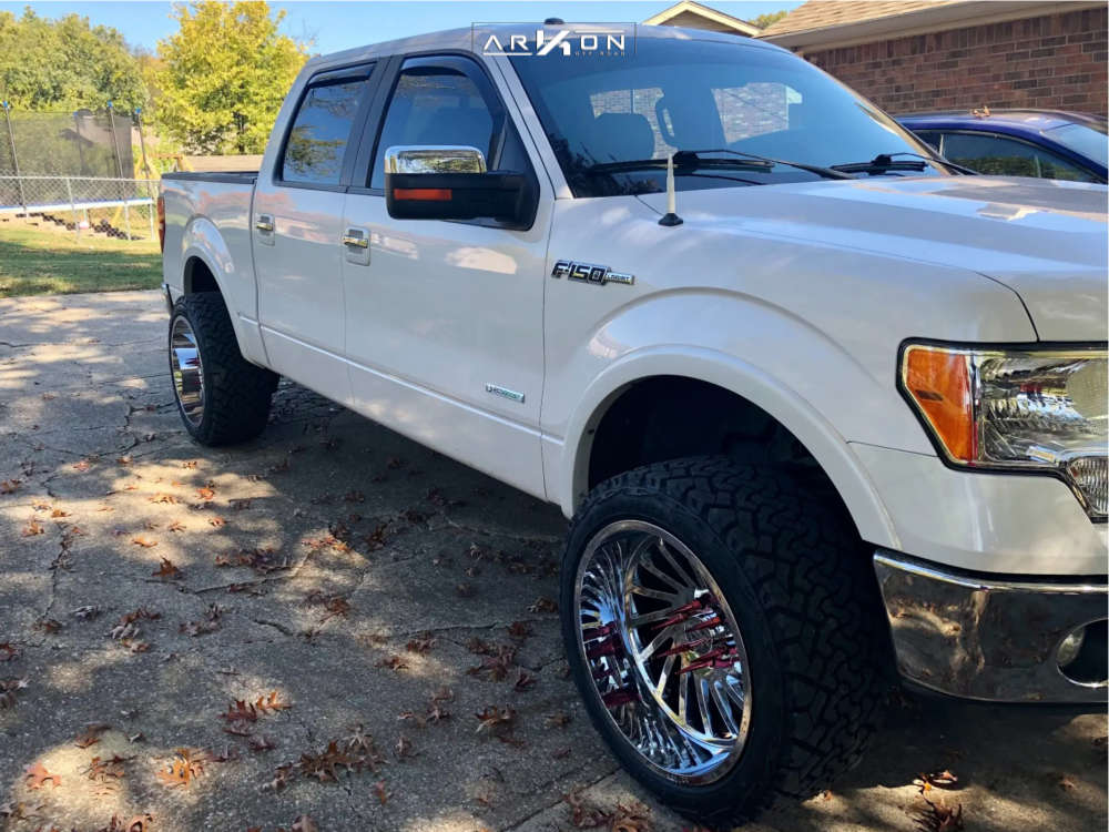 2012 Ford F-150 Wheel Offset Aggressive > 1" Outside Fender Leveling ...
