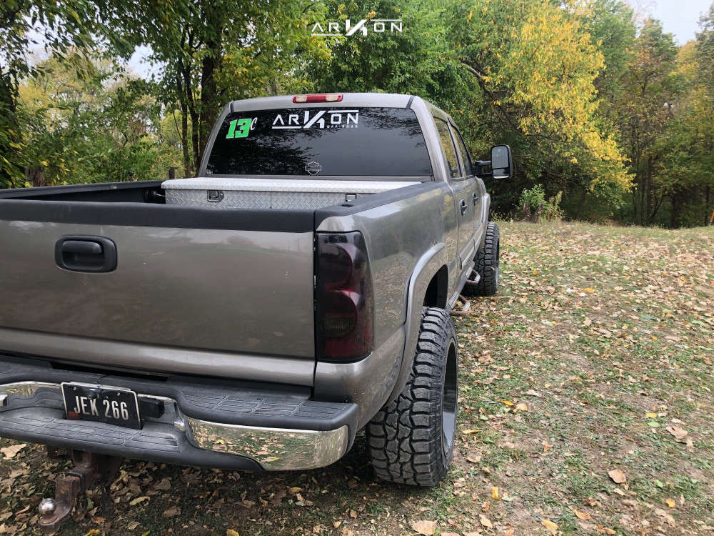 2006 Chevrolet Silverado 2500 HD Wheel Offset Super Aggressive 3"-5 ...