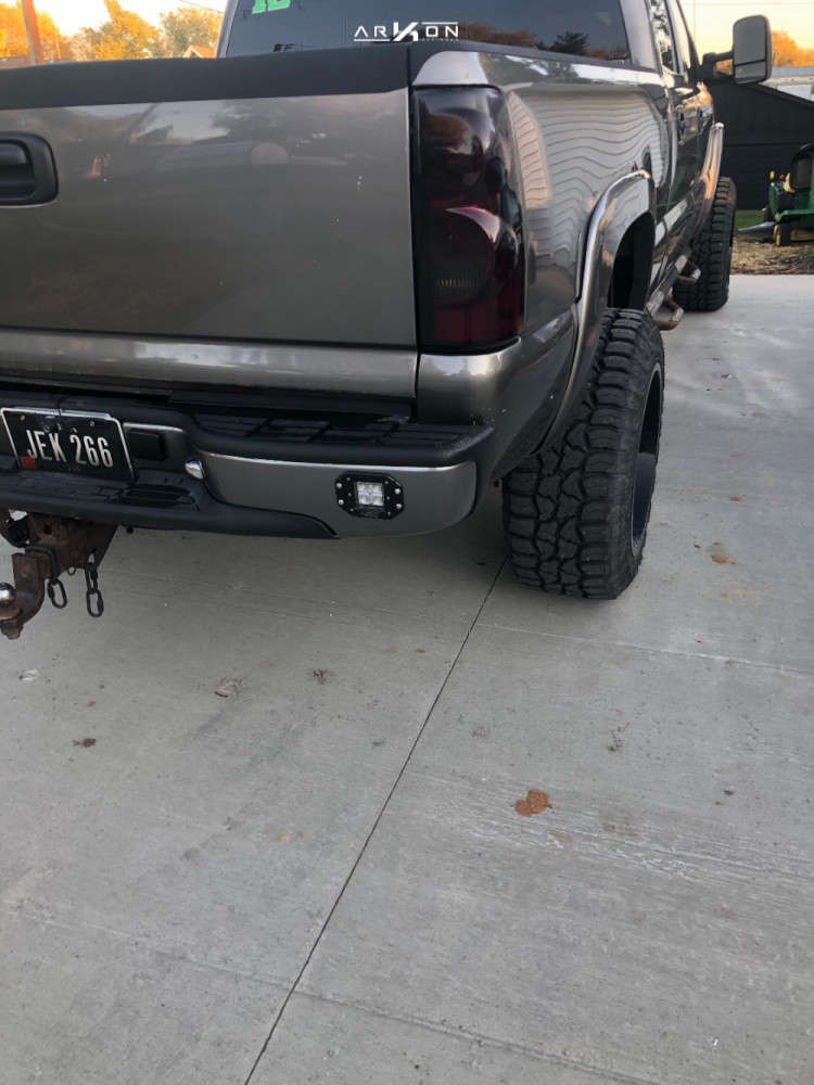 2006 Chevrolet Silverado 2500 HD Wheel Offset Super Aggressive 3"-5 ...