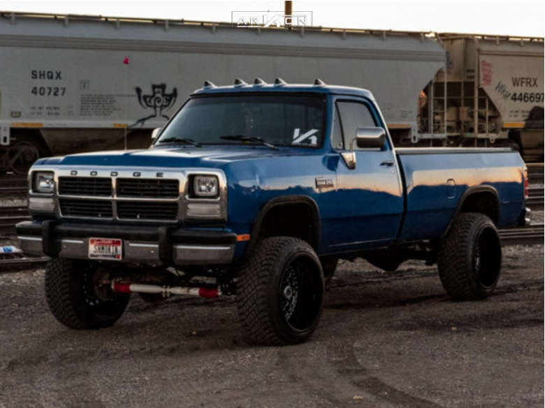 1991 Dodge W250 Wheel Offset Aggressive > 1" Outside Fender Suspension ...