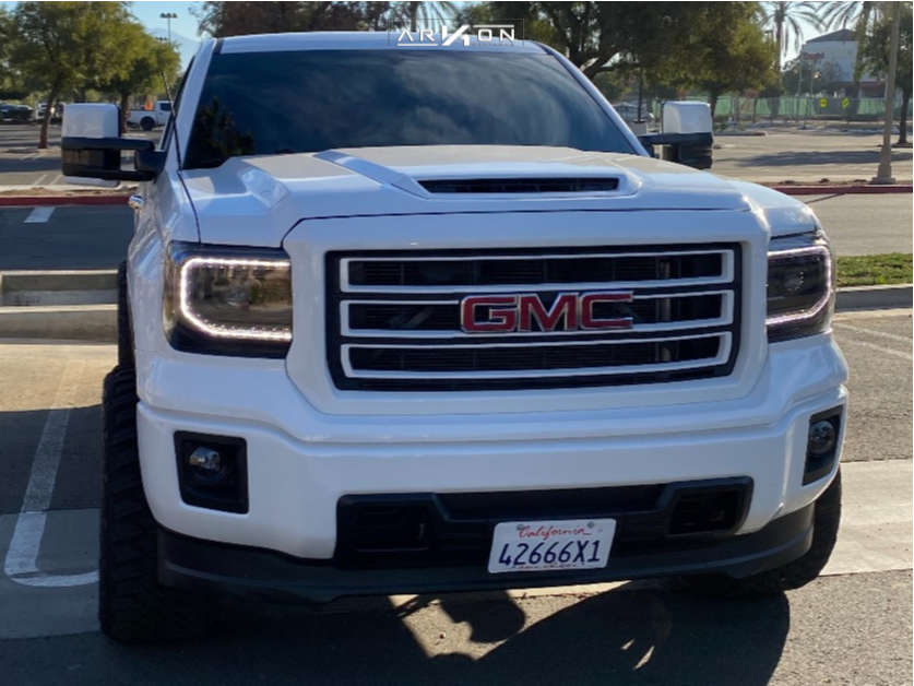 2014 GMC Sierra 1500 Wheel Offset Aggressive > 1" Outside Fender ...