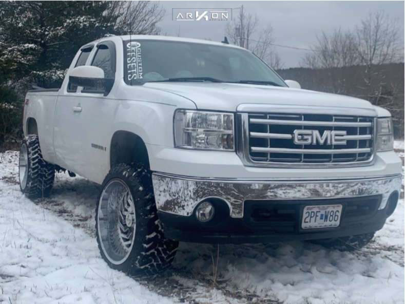2008 GMC Sierra 1500 Wheel Offset Aggressive > 1" Outside Fender ...