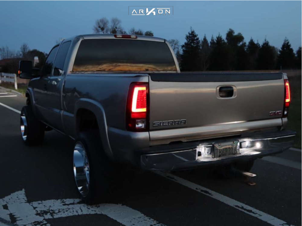 2004 Chevrolet Silverado 2500 HD Wheel Offset Super Aggressive 3"-5 ...