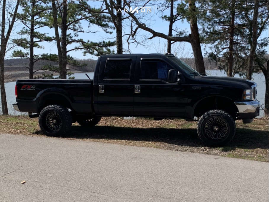 2002 Ford F-250 Super Duty Wheel Offset Aggressive > 1" Outside Fender ...
