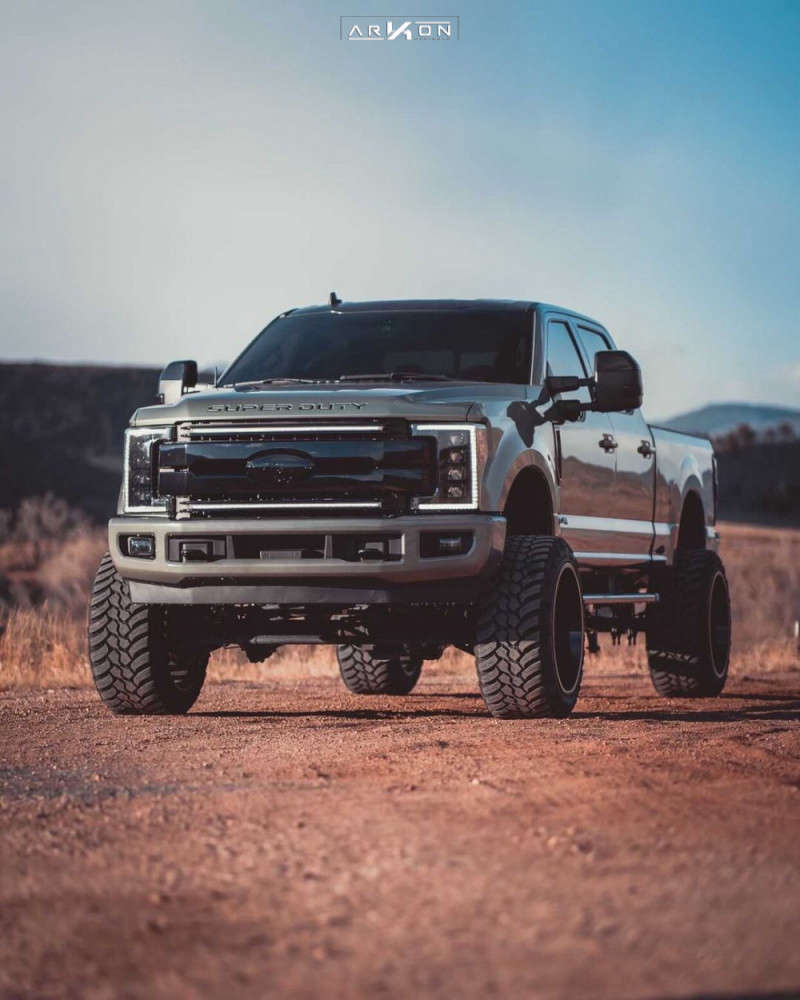 2019 Ford F-250 Super Duty Wheel Offset Aggressive > 1" Outside Fender ...