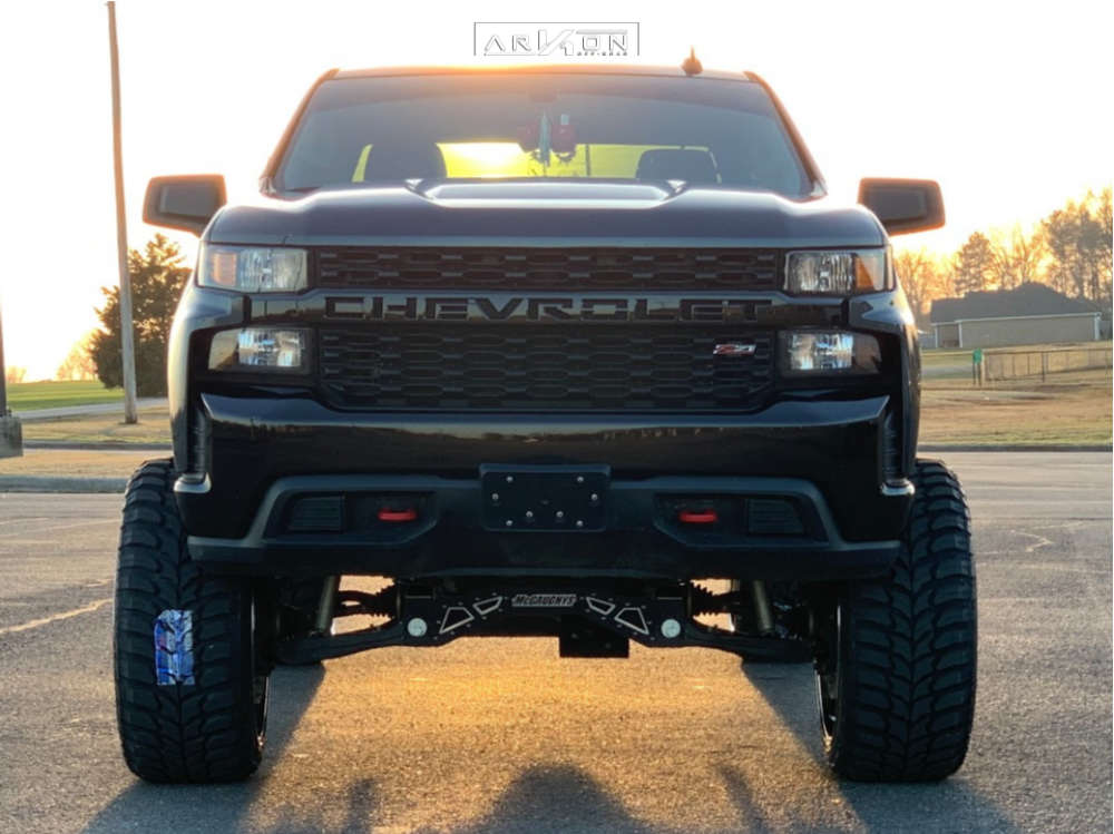 2019 Chevrolet Silverado 1500 Wheel Offset Aggressive > 1" Outside ...