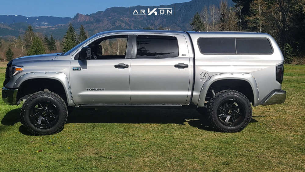 2014 Toyota Tundra Wheel Offset Aggressive > 1" Outside Fender ...