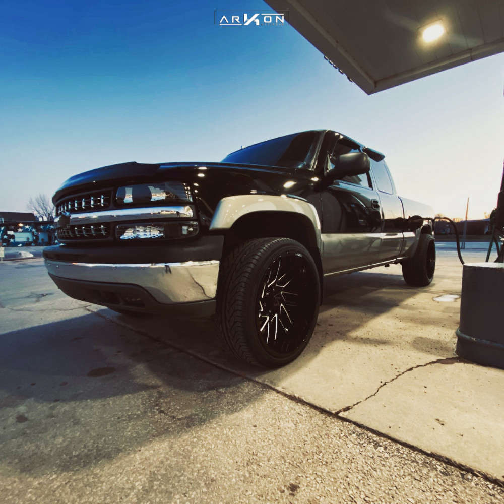 2002 Chevrolet Silverado 1500 Wheel Offset Aggressive > 1" Outside ...