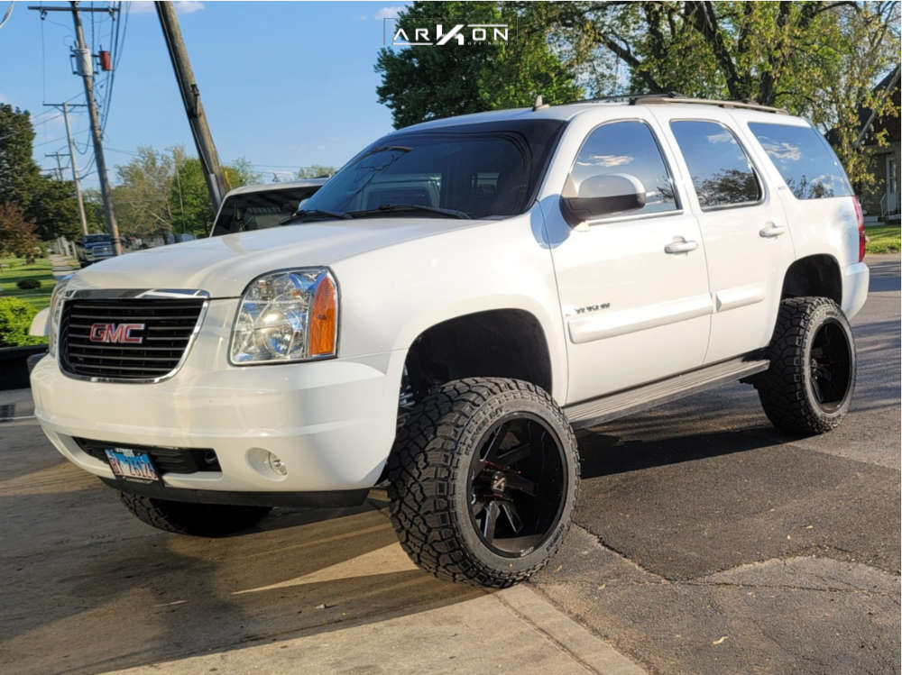 2007 GMC Yukon Wheel Offset Aggressive > 1" Outside Fender Suspension ...
