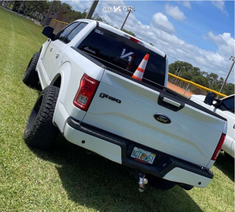 2016 Ford F-150 Wheel Offset Super Aggressive 3"-5" Leveling Kit ...