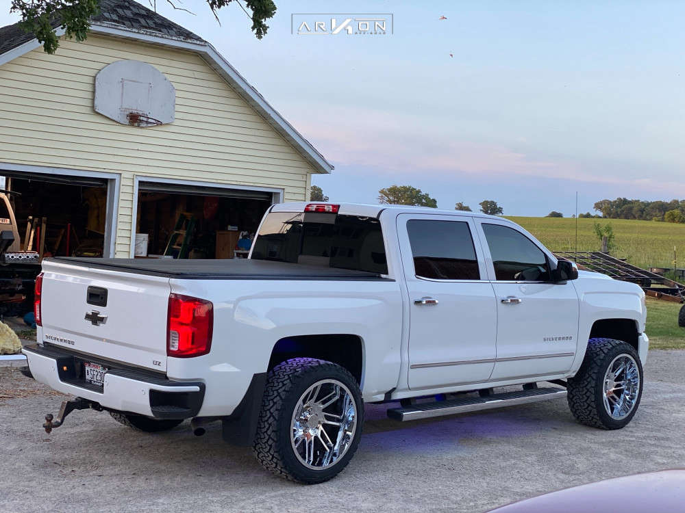 2016 Chevrolet Silverado 1500 Wheel Offset Aggressive > 1" Outside ...
