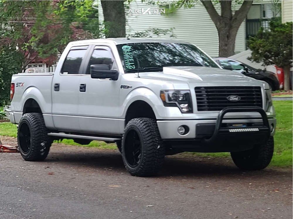 2014 Ford F150 With Leveling Kit