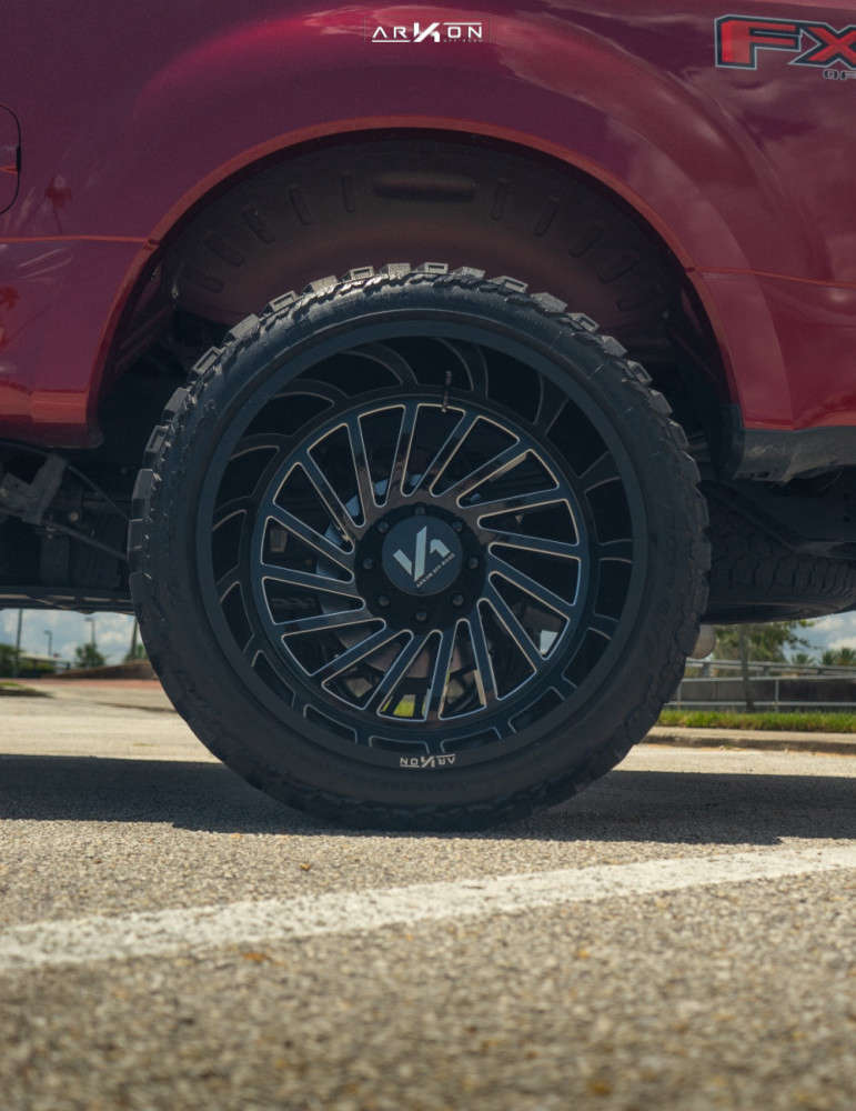 2017 Ford F-250 Wheel Offset Aggressive > 1" Outside Fender Leveling ...