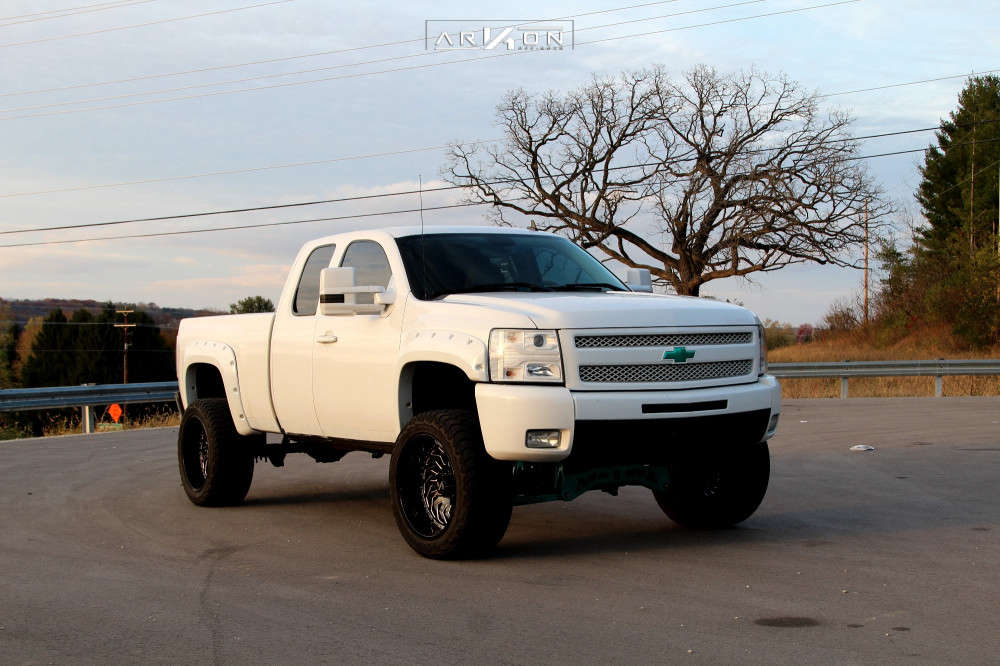 2009 Chevrolet Silverado 1500 Wheel Offset Aggressive > 1" Outside ...