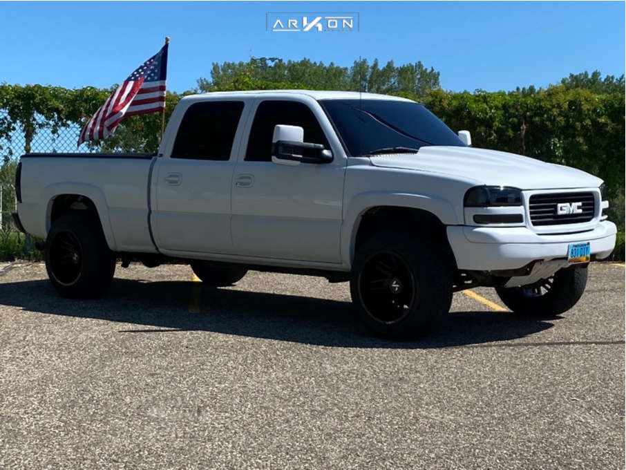 2001 GMC Sierra 1500 HD Wheel Offset Aggressive > 1" Outside Fender ...