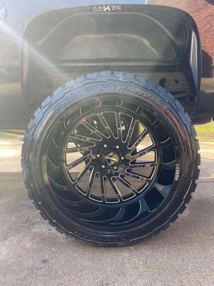2009 Chevrolet Silverado 1500 Wheel Offset Aggressive > 1" Outside ...