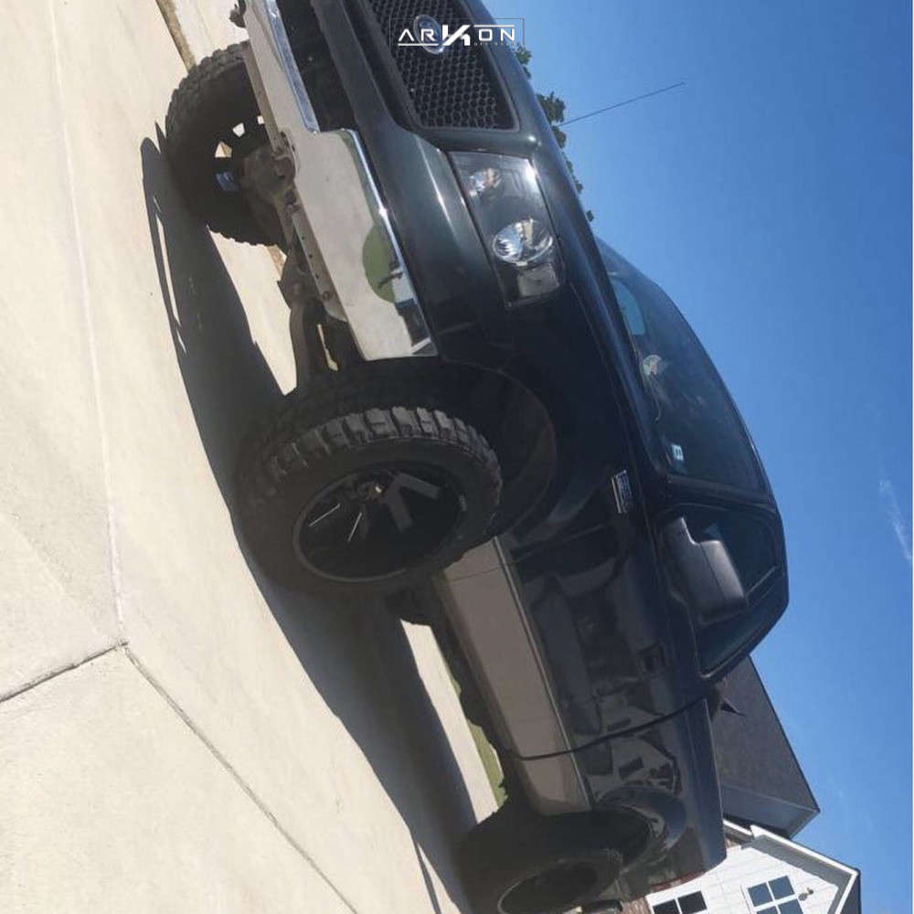 2004 Ford F-150 Wheel Offset Aggressive > 1" Outside Fender Leveling ...