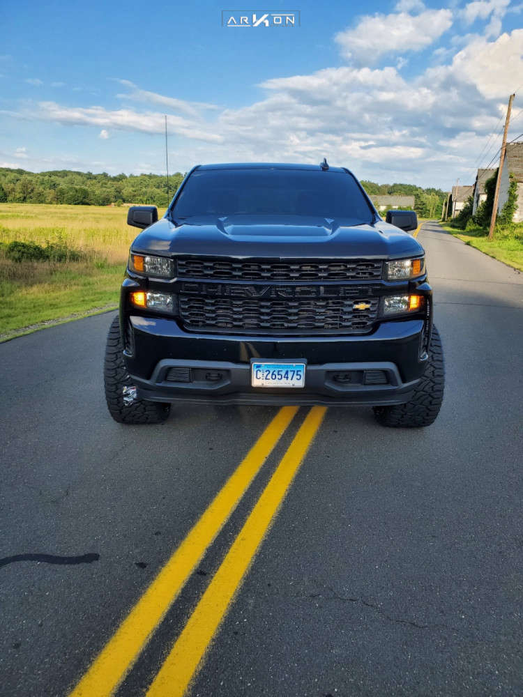 2019 Chevrolet Silverado 1500 Wheel Offset Hella Stance >5" Suspension ...