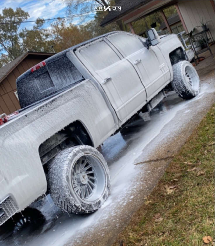 2016 Chevrolet Silverado 2500 HD Wheel Offset Aggressive > 1" Outside ...