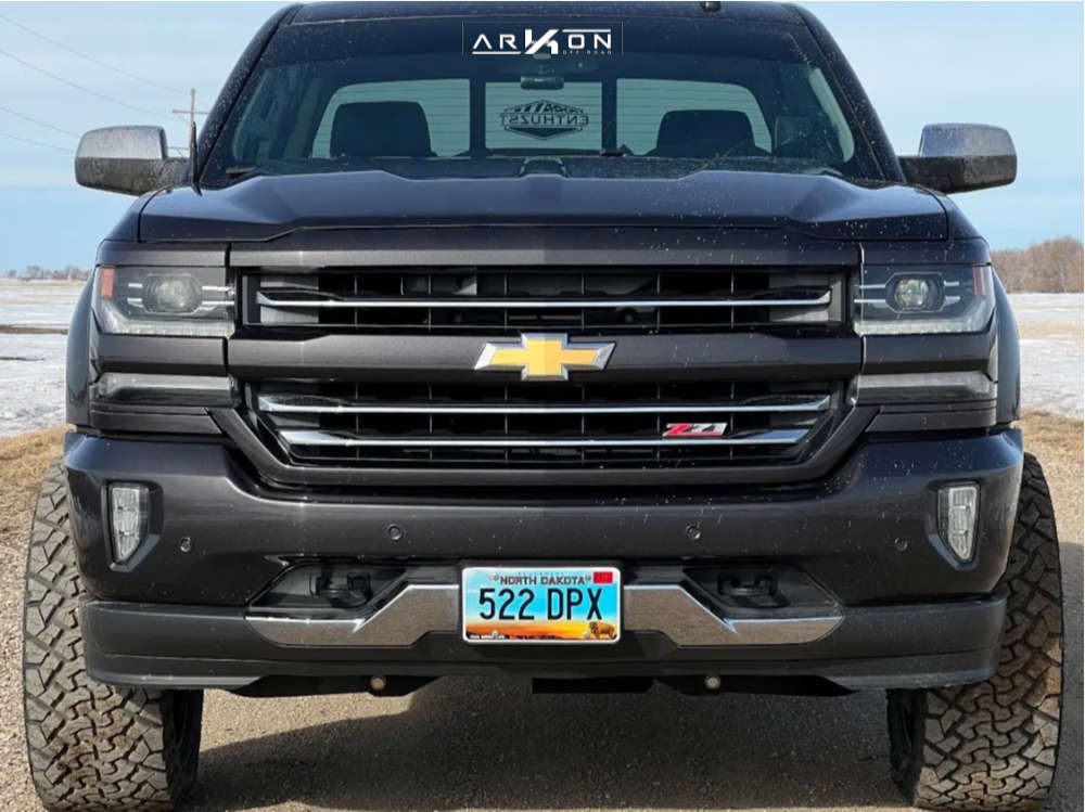 2016 Chevrolet Silverado 1500 Wheel Offset Aggressive > 1" Outside ...