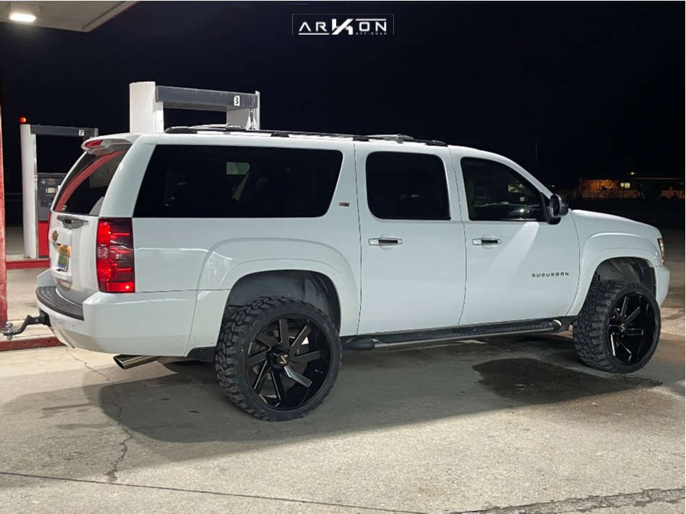 2007 Chevrolet Suburban 1500 Wheel Offset Aggressive > 1" Outside ...