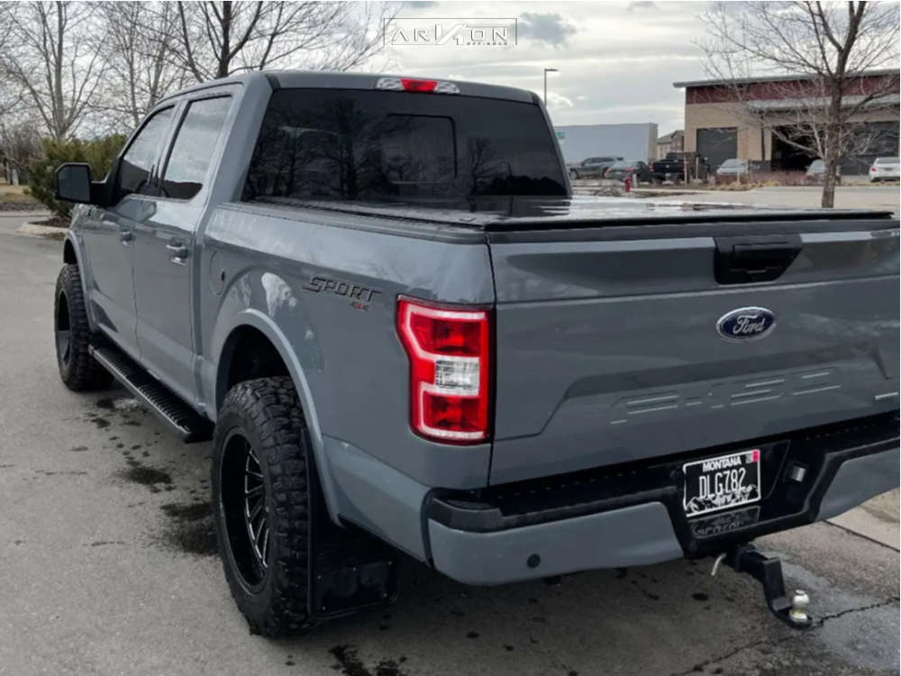 2019 Ford F-150 Wheel Offset Aggressive > 1" Outside Fender Leveling ...