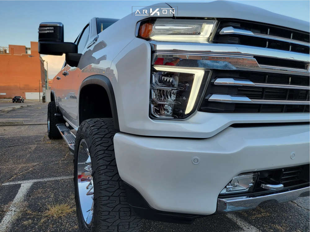 2021 Chevrolet Silverado 2500 HD Wheel Offset Aggressive > 1" Outside ...