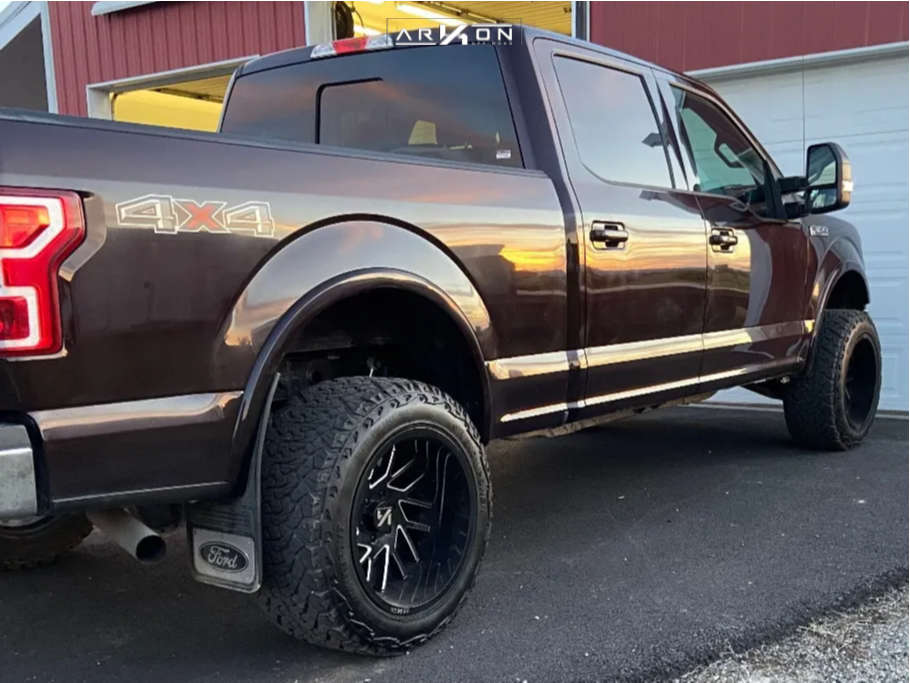 2018 Ford F-150 Wheel Offset Super Aggressive 3"-5" Leveling Kit ...