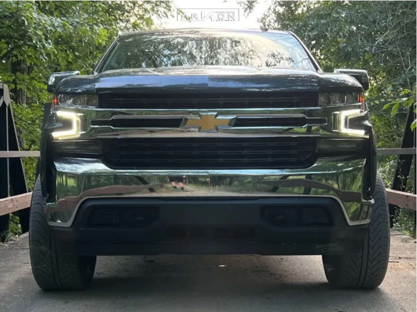 2019 Chevrolet Silverado 1500 Wheel Offset Aggressive > 1" Outside ...