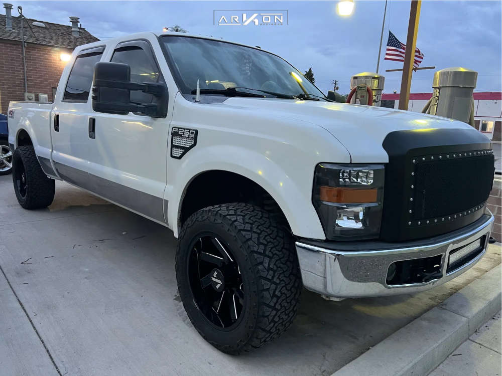 2008 Ford F-250 Super Duty Wheel Offset Aggressive > 1" Outside Fender ...
