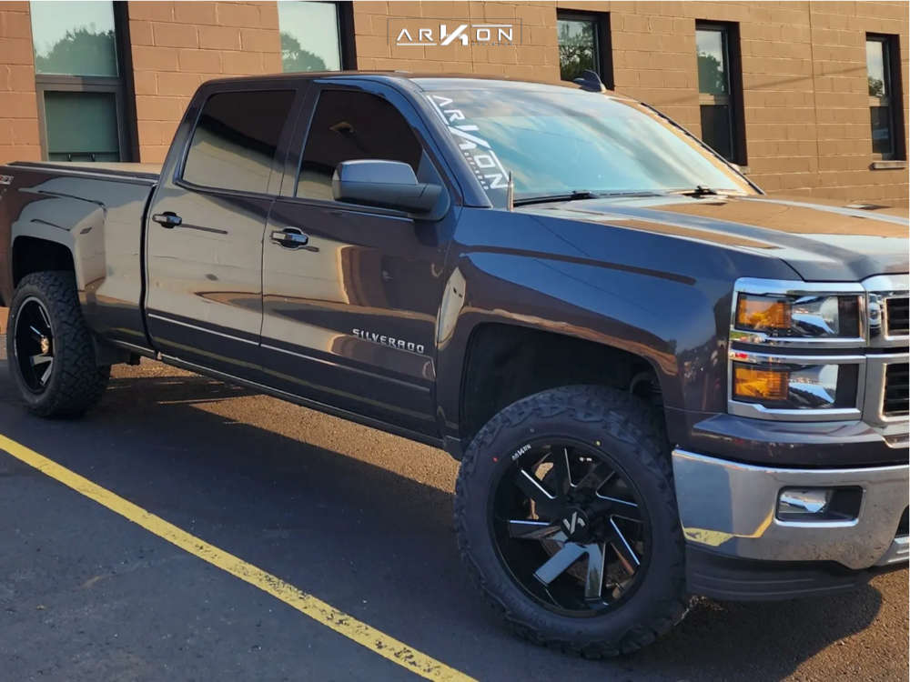 2015 Chevrolet Silverado 1500 Wheel Offset Aggressive > 1" Outside ...