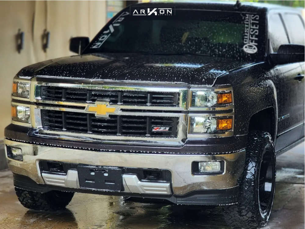 2015 Chevrolet Silverado 1500 Wheel Offset Aggressive > 1" Outside ...