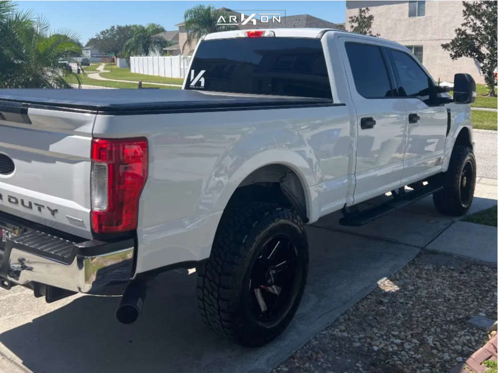 2019 Ford F-250 Super Duty Wheel Offset Aggressive > 1" Outside Fender ...