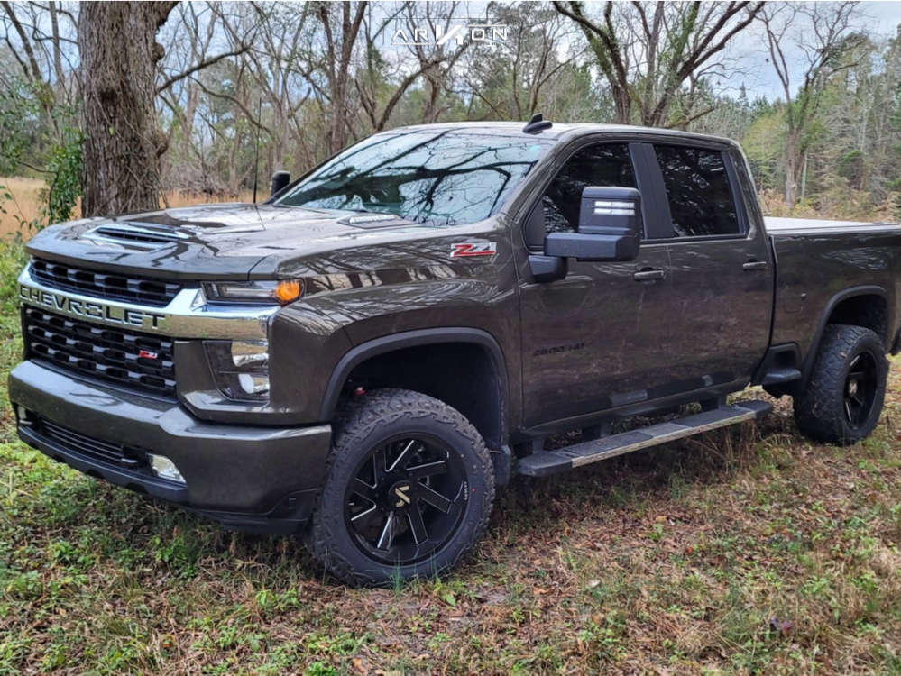 2022 Chevrolet Silverado 2500 HD Wheel Offset Aggressive > 1" Outside ...