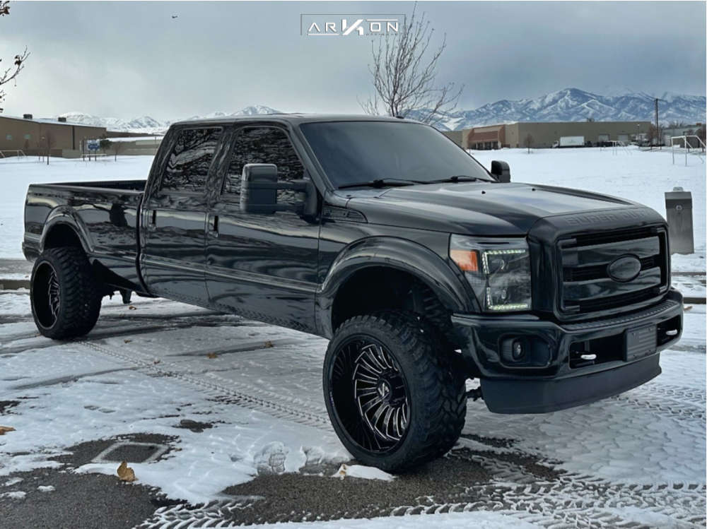 2015 Ford F-350 Super Duty Wheel Offset Aggressive > 1" Outside Fender ...